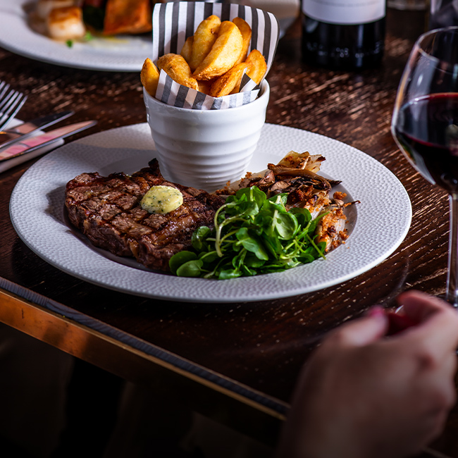 The Boot Inn Country Pub & Restaurant in Studley Warwickshire