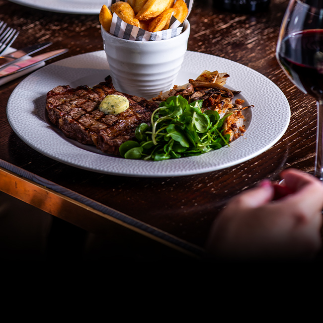 Country Pub in Studley | The Boot Inn