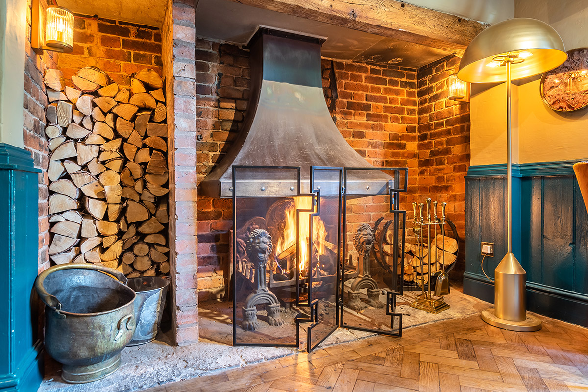 Take a Look Inside The Boot Inn in Studley